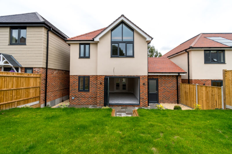 Newly built 3 bedroom house offers well planned spacious living